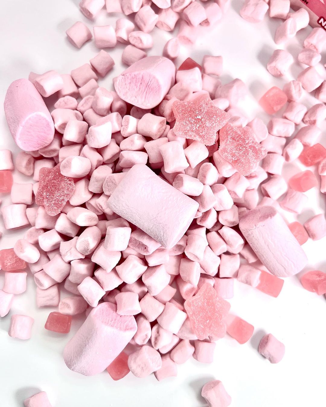 Are Marshmallows Vegan? The Answer, Plus Our Easy Recipe - Clean Green ...
